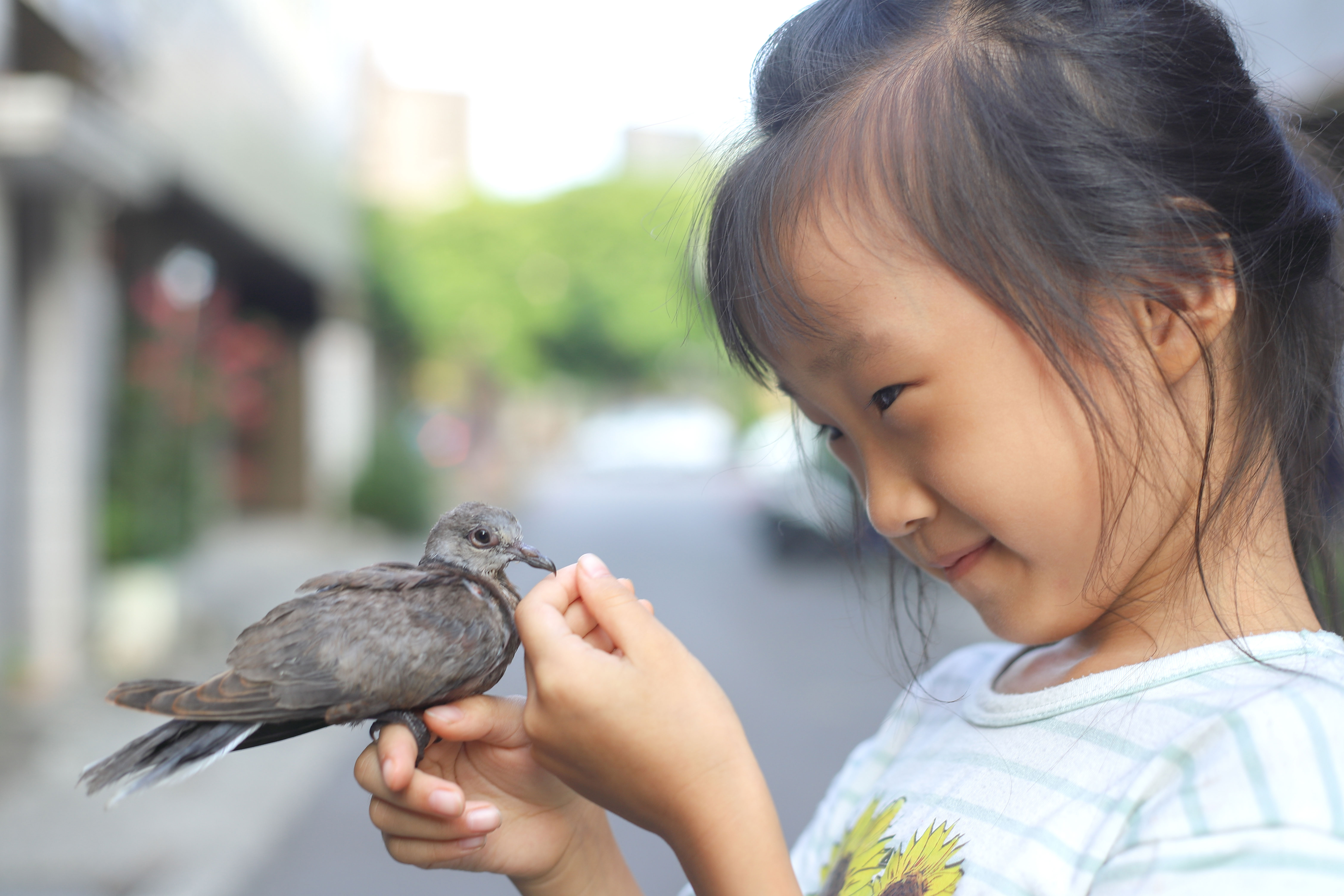 The Motherload: Teaching children empathy and kindness | Get Well Delmarva